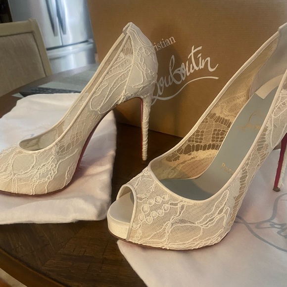 Christian Louboutin | Shoes | Very Lace Ivory Christian Louboutin 47 ...